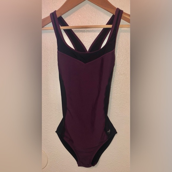 Speedo | Swim | Speedo Womens Purple Black One Piece Swimsuit Size ...